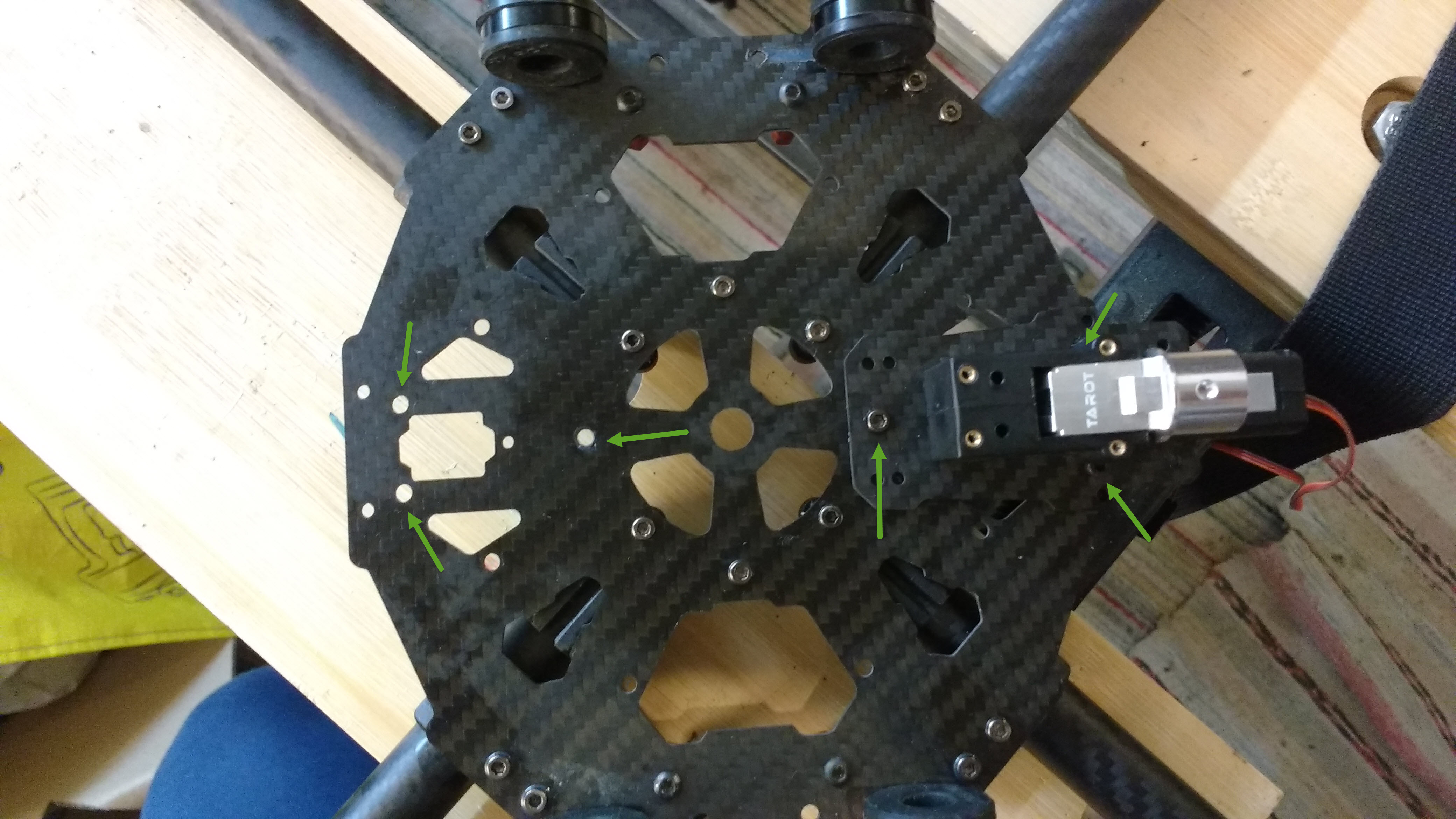 How to mount Tarot TL65B44 rectactable landing gear onto the Tarot 650 ...